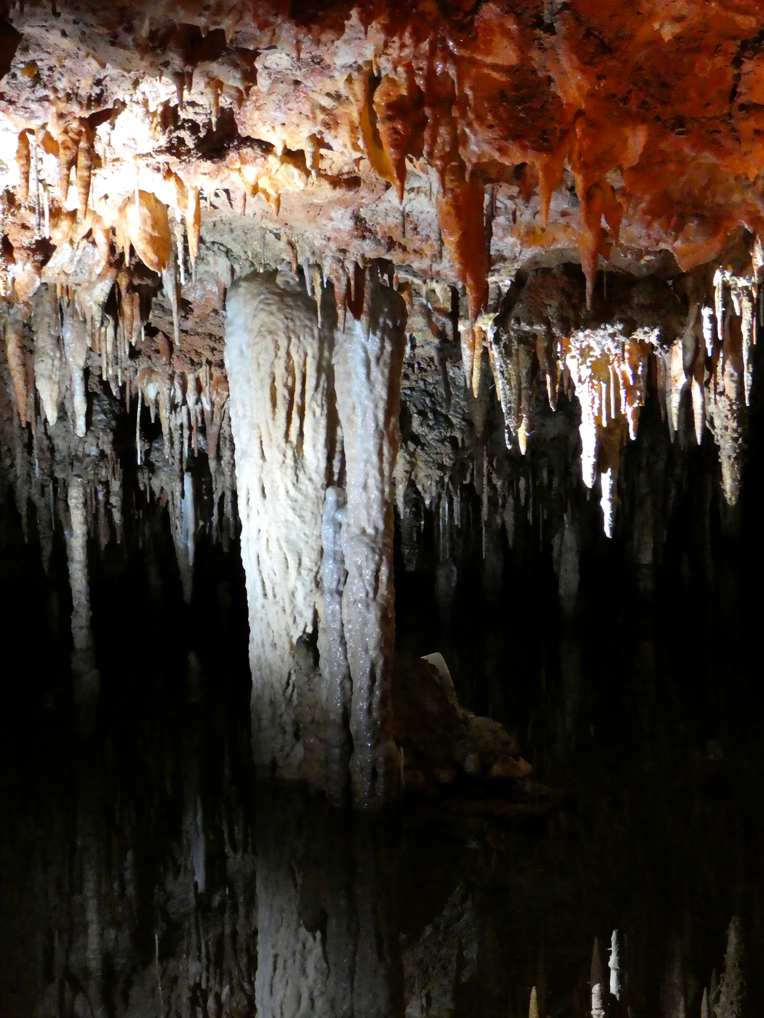 Meramec Caverns – Shadowfax on the Road