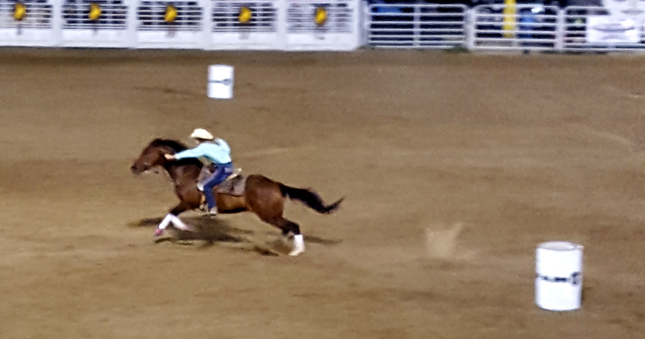 Barrel racing rounding the second turn – Shadowfax on the Road